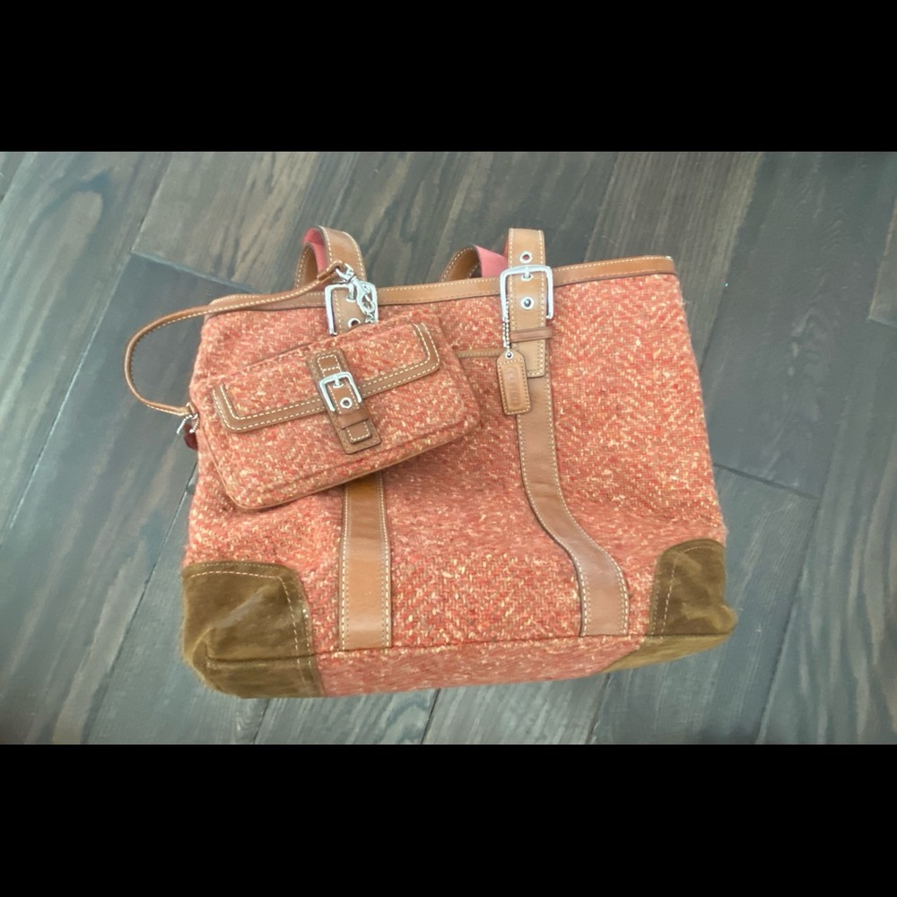 Coach Peach Tween Satchel And Wallet - Gem